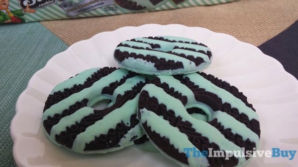 REVIEW: Keebler Limited Batch Dark Chocolate Mint Fudge Stripes Cookies ...