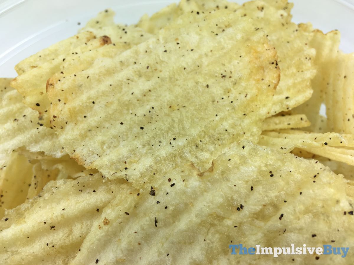 REVIEW: Lay’s Wavy Salt & Pepper Potato Chips