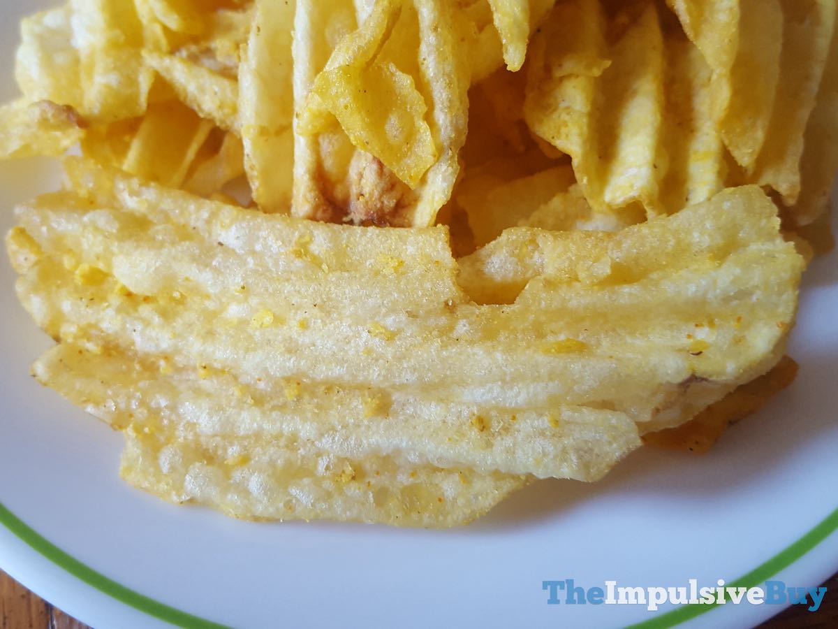 REVIEW: Ruffles Double Crunch Honey Mustard Potato Chips