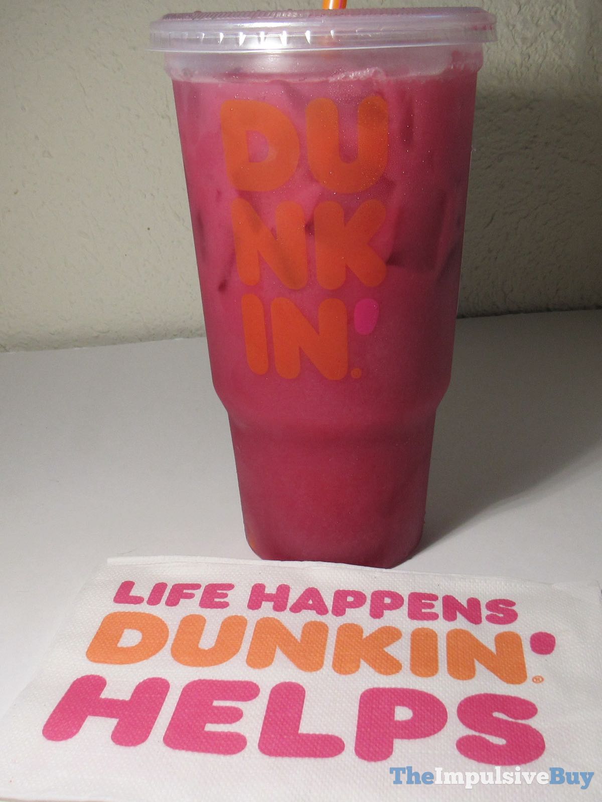 REVIEW: Dunkin’ Apple Cranberry Coconut Refresher