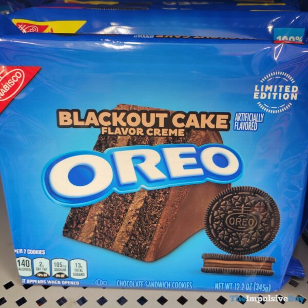 SPOTTED: Limited Edition Blackout Cake Oreo Cookies